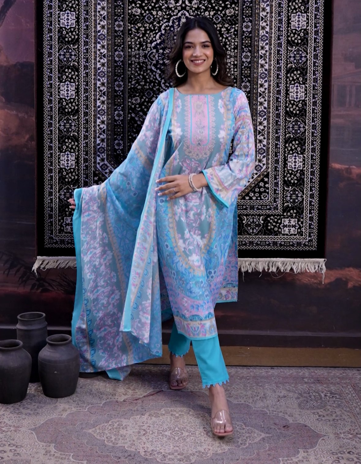 Ladies Suits Wholesale in Delhi | Pinky Suit Chandni Chowk